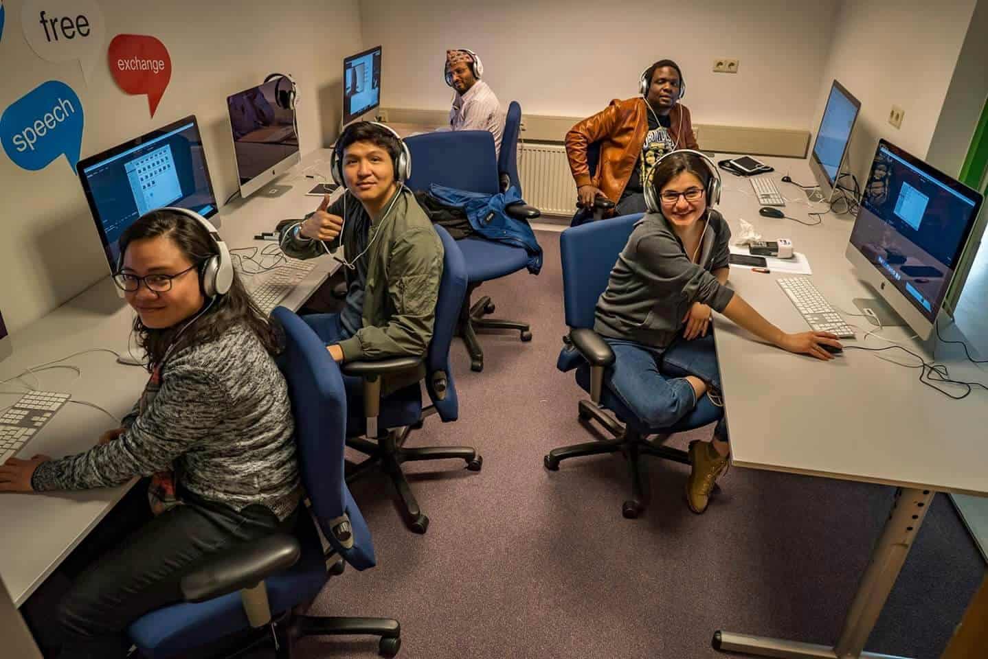 Log In - OLA - English